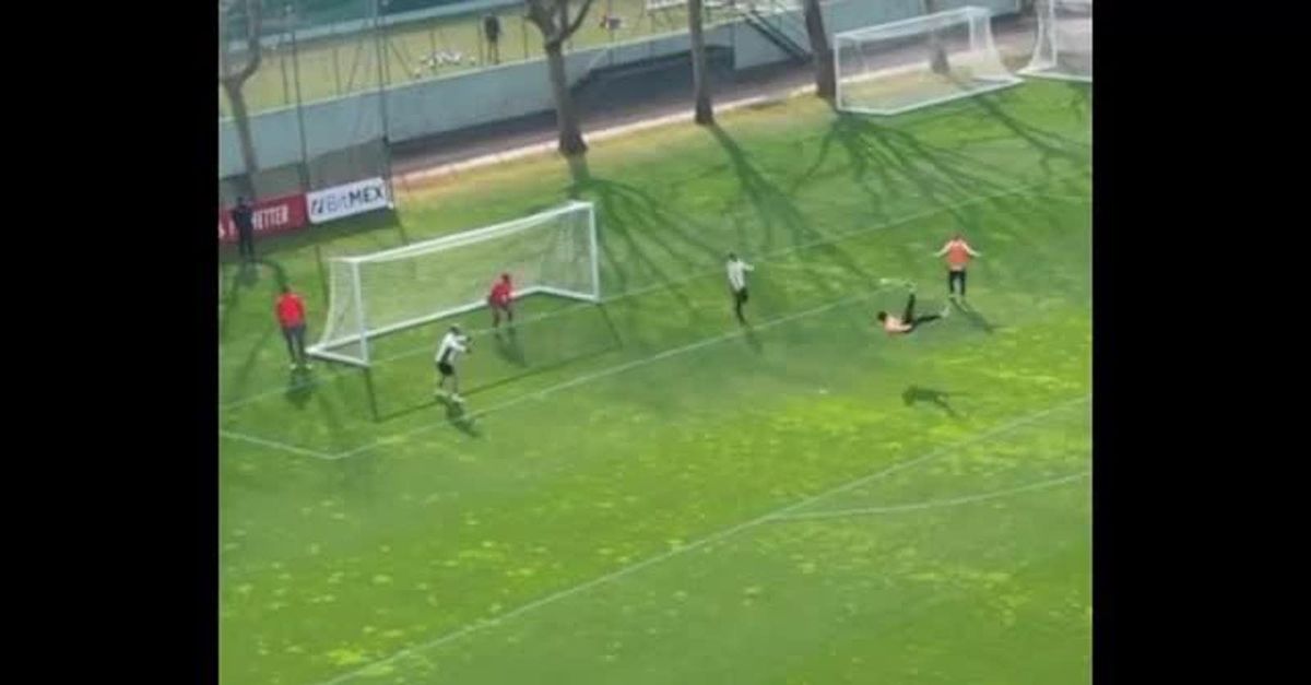 Milan, Leao spettacolare in allenamento: che gol in rovesciata | VIDEO ...
