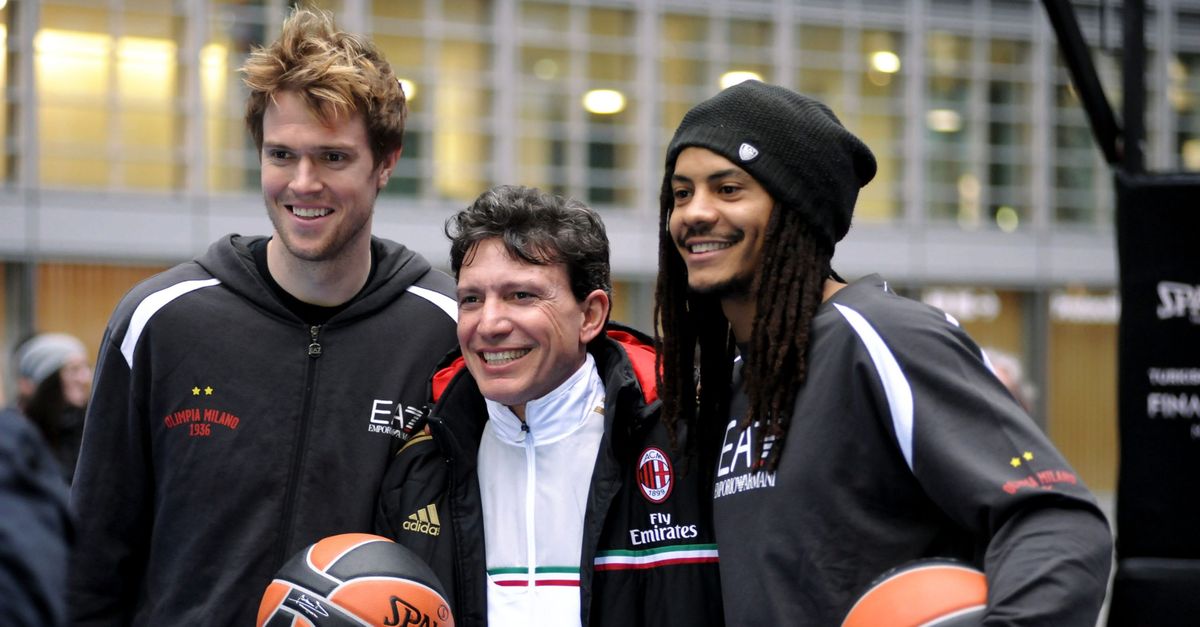 Milan sui social – Gli auguri del club per il compleanno di Stefano ...