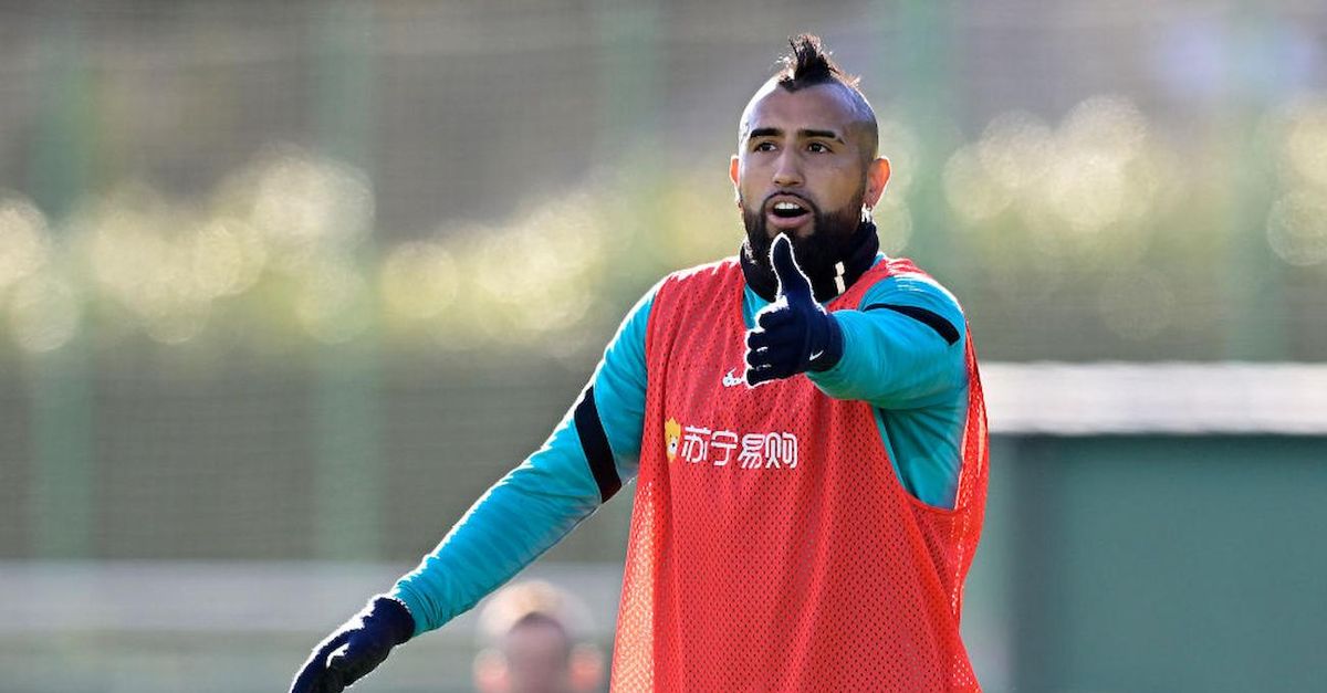 CorSera – Inter, Barella salta il Liverpool: si scalda Vidal. Intanto ... CorSera – Inter, Barella salta il Liverpool: si scalda Vidal. Intanto ...