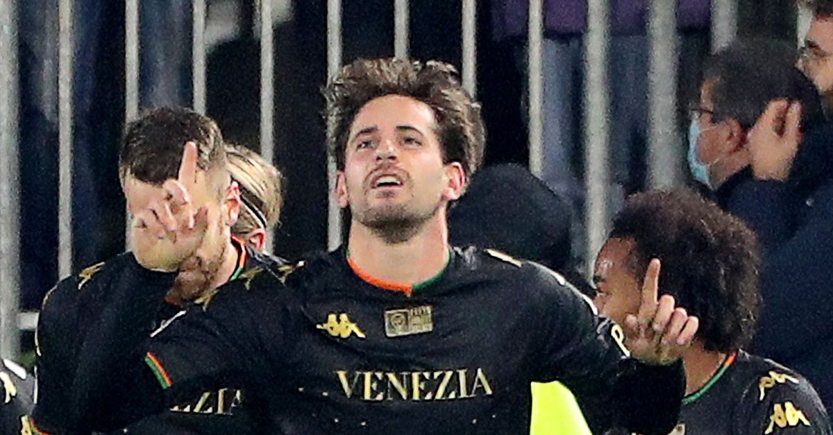 Calciomercato Cagliari, per l’attacco spunta anche il nome di Aramu del ... Calciomercato Cagliari, per l’attacco spunta anche il nome di Aramu del ...