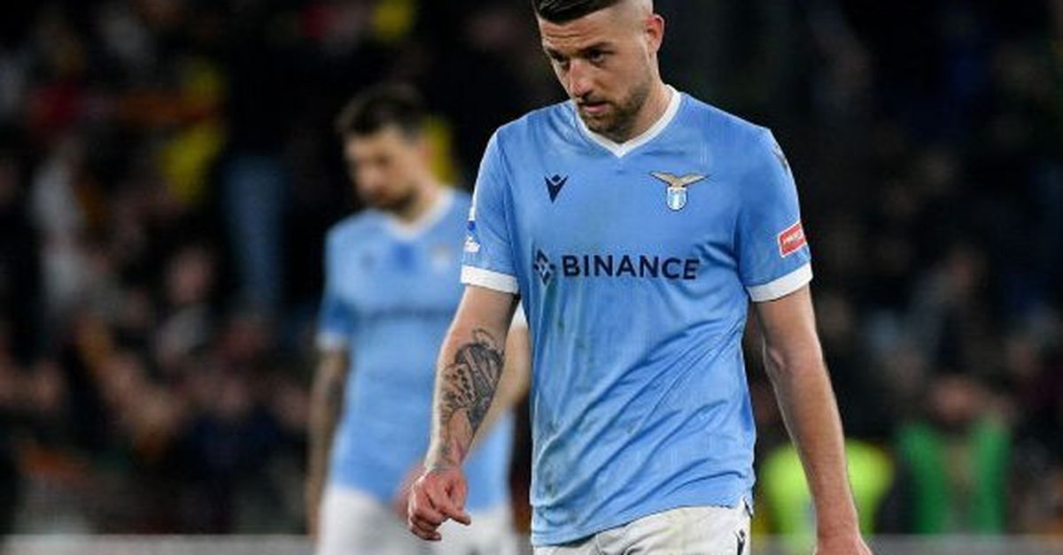 Lazio-Salernitana, ammonito Milinkovic: salta il derby con la Roma - Forzaroma.info