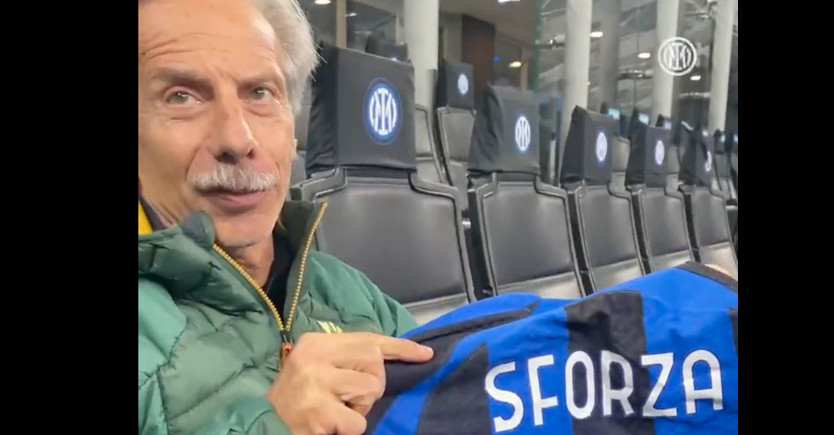 VIDEO / Inter, regalo a Giovanni: “La maglia di Sforza? Quella di ...