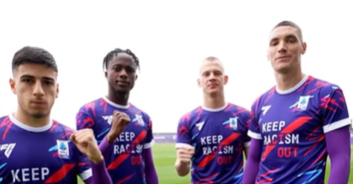 VIDEO – La Fiorentina promuove il kit anti-razzismo su FC24 Ultimate ...