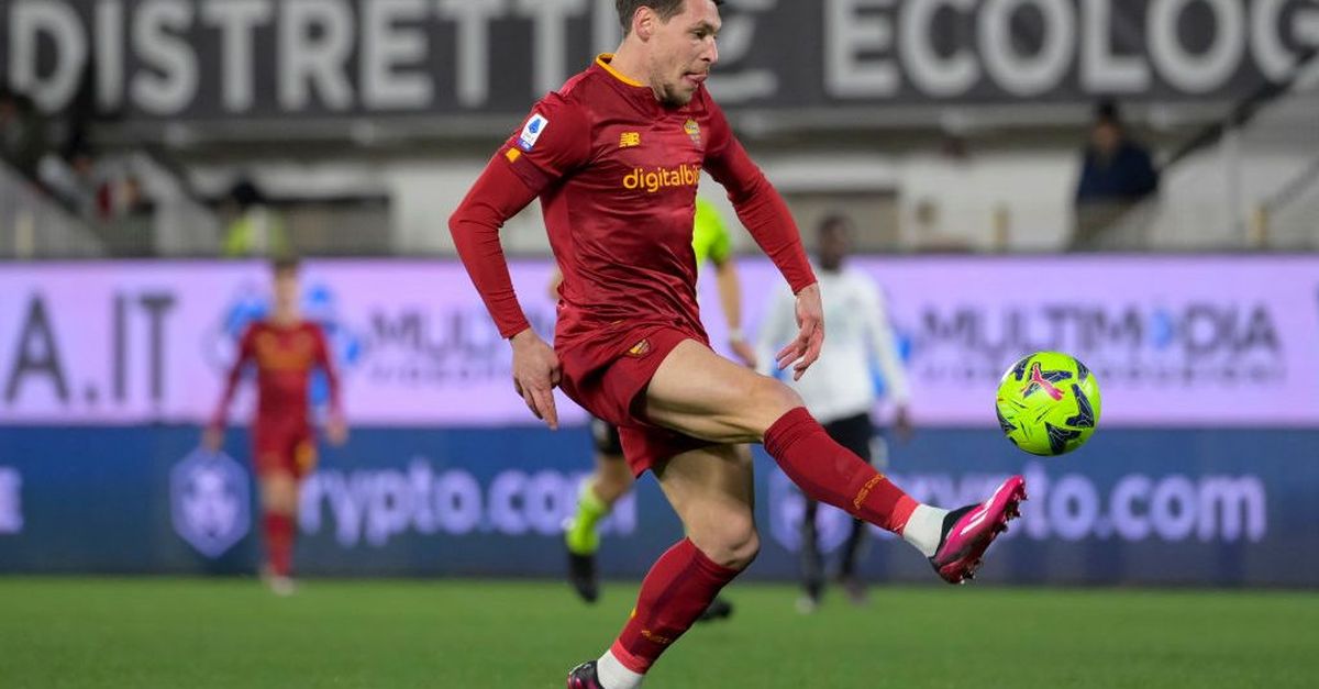 Belotti contro la Cremonese. Spinazzola, ko al flessore - Forzaroma.info