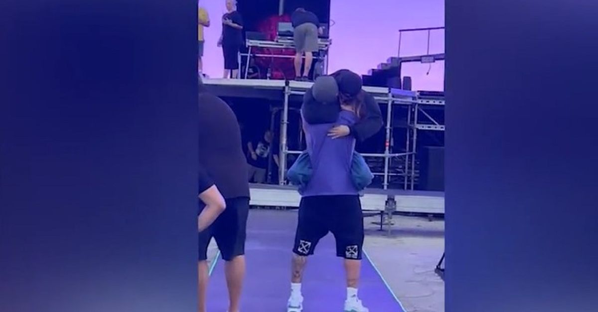 VIDEO / De Paul che sorpresa per la sua Tini! E partono i cori… - Golssip