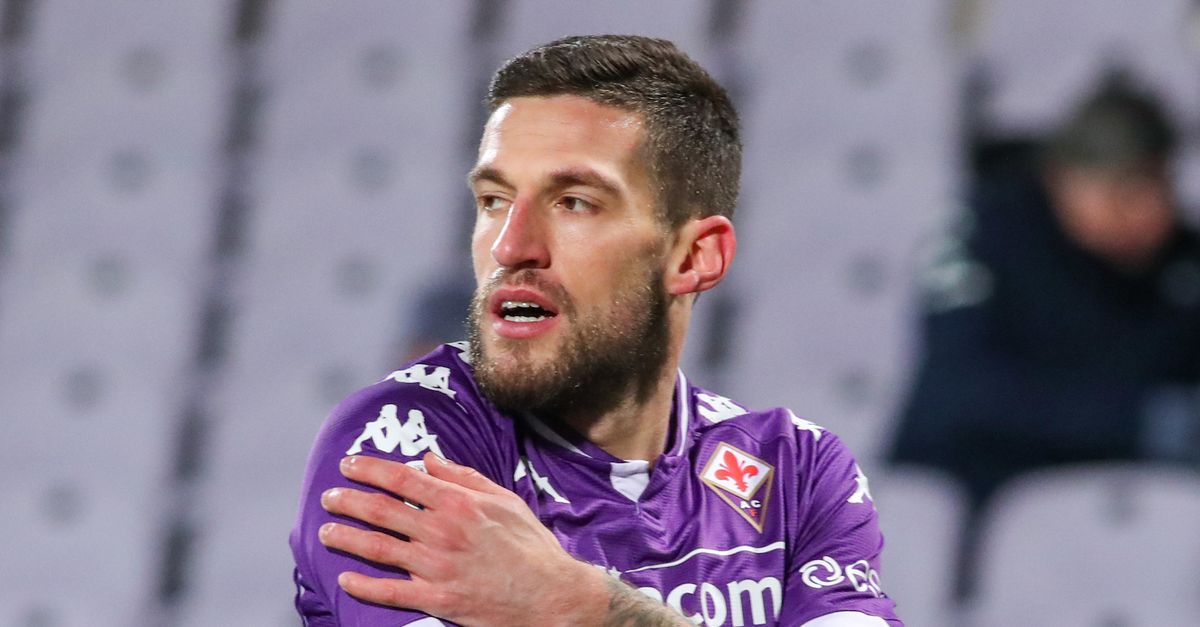Biraghi, oggi ancora capitano, aspettando il ritorno di Pezzella ... Biraghi, oggi ancora capitano, aspettando il ritorno di Pezzella ...