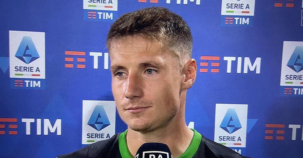 Sassuolo, Pinamonti: “Emozionato per il gol. L’abbraccio con Dionisi ... Sassuolo, Pinamonti: “Emozionato per il gol. L’abbraccio con Dionisi ...
