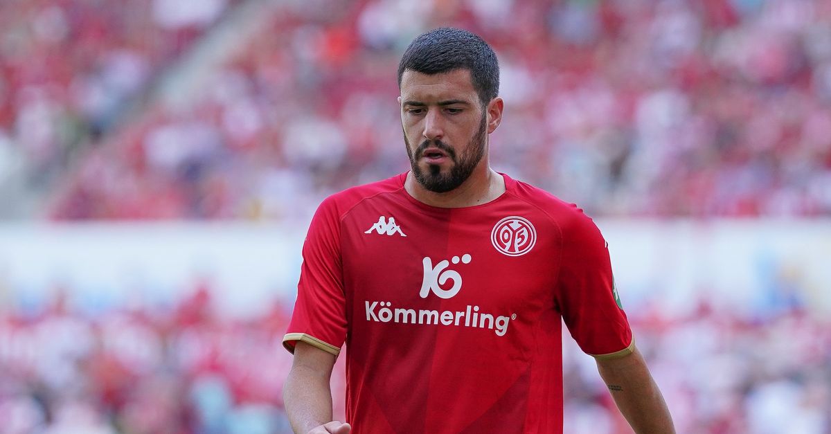 Torino, nuova idea di mercato: l’esterno del Mainz Aaron Martin - Toro News