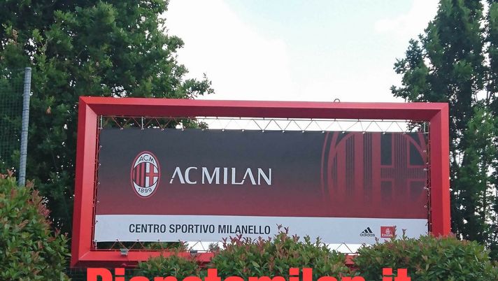 Qui Milanello – Logo nuovo e pubblico delle grandi occasioni - Pianeta ...