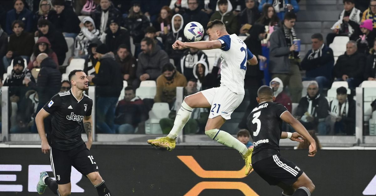 News Lazio / Sergej in riserva, le analisi di Sarri e Pedro: rassegna ...