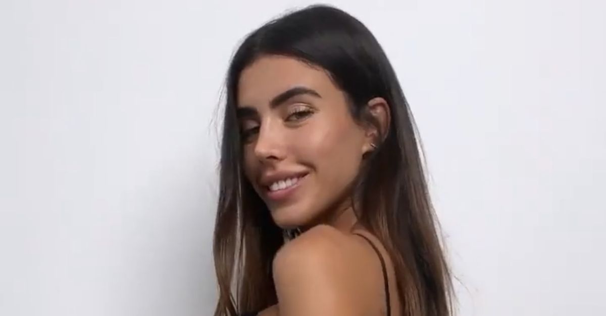 Michelle Sander, lato B da paura. L’intimo dell’ex lady Petagna manda ...