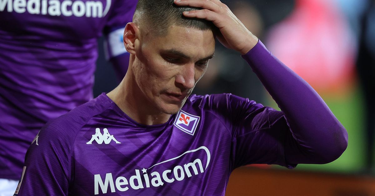 Quarta E Milenkovic Irriconoscibili Italiano Analizza La Difesa Viola