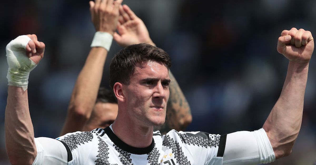 Romano: “Vlahovic? PSG sa le condizioni della Juve e di Dusan, è un ...