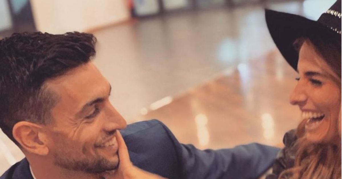 Dedica d’amore di Pastore per la sua Chiara: “La mia felicità è vederti ...
