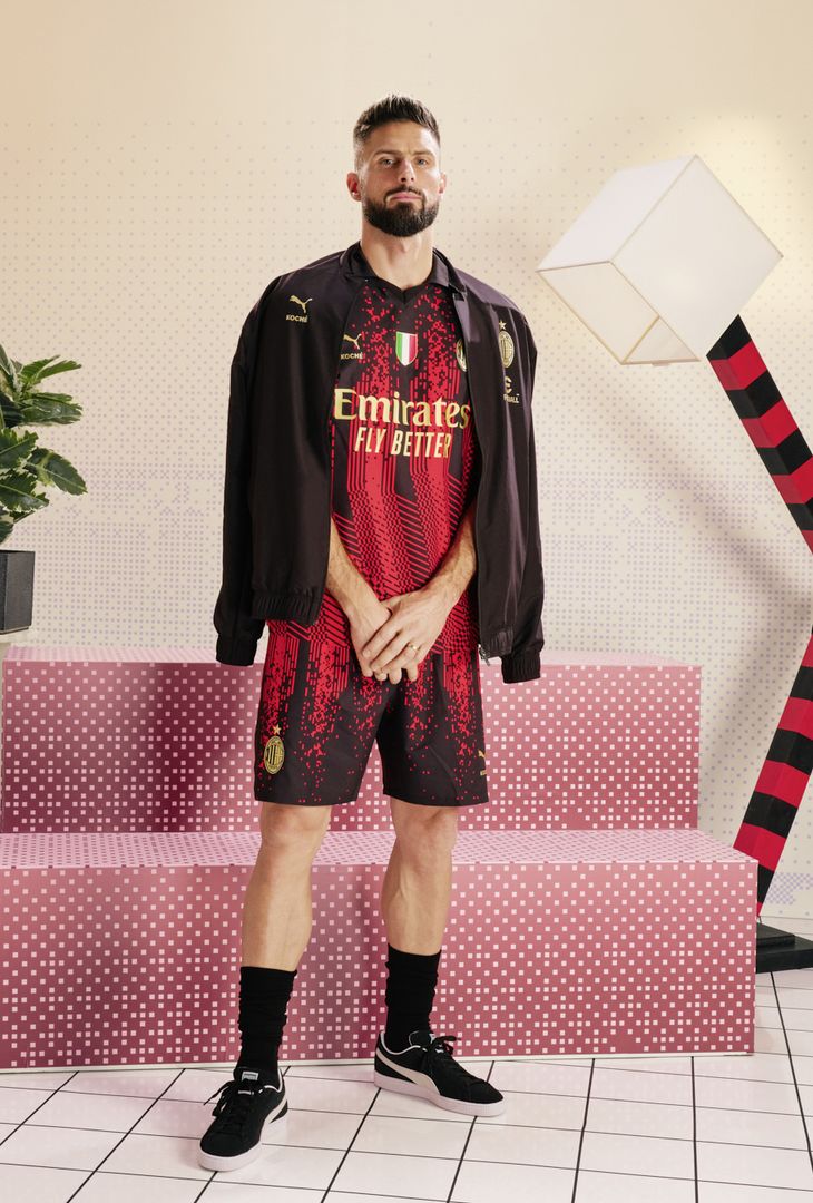Ecco La Quarta Maglia Del Milan Per La Stagione 2022 2023 Foto