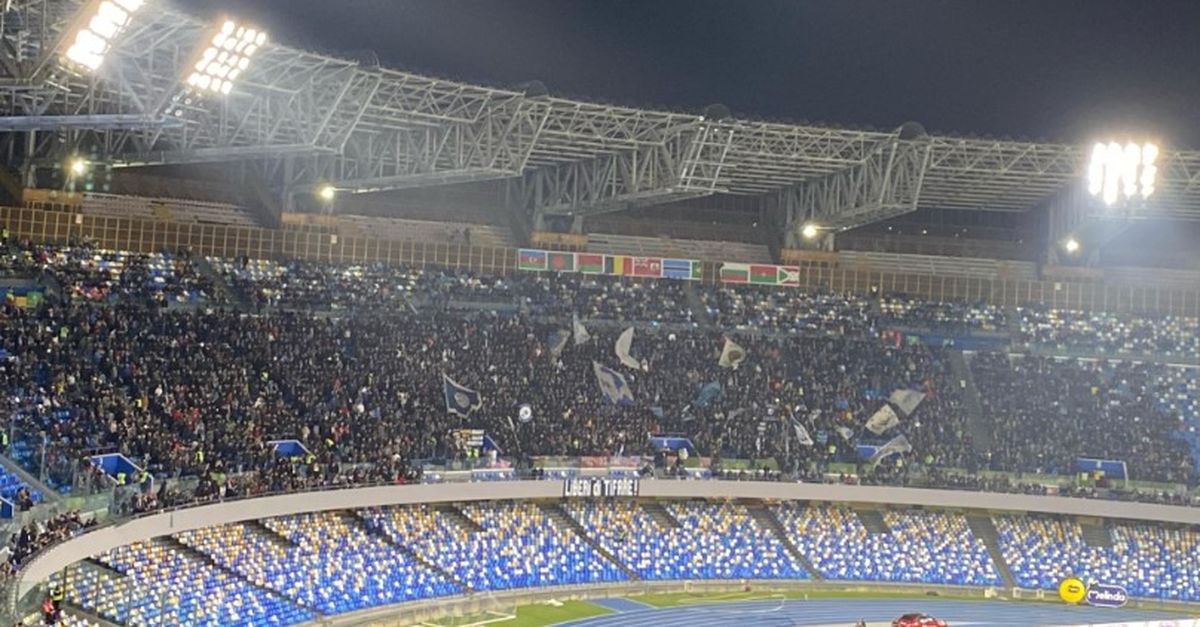 FOTO La contestazione dei Fedayn sulle magliette: “Mai degne del nostro ...