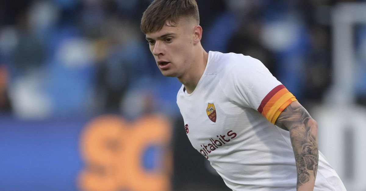 Polonia, Zalewski convocato per la gare di Nations League - Forzaroma ... Polonia, Zalewski convocato per la gare di Nations League - Forzaroma ...