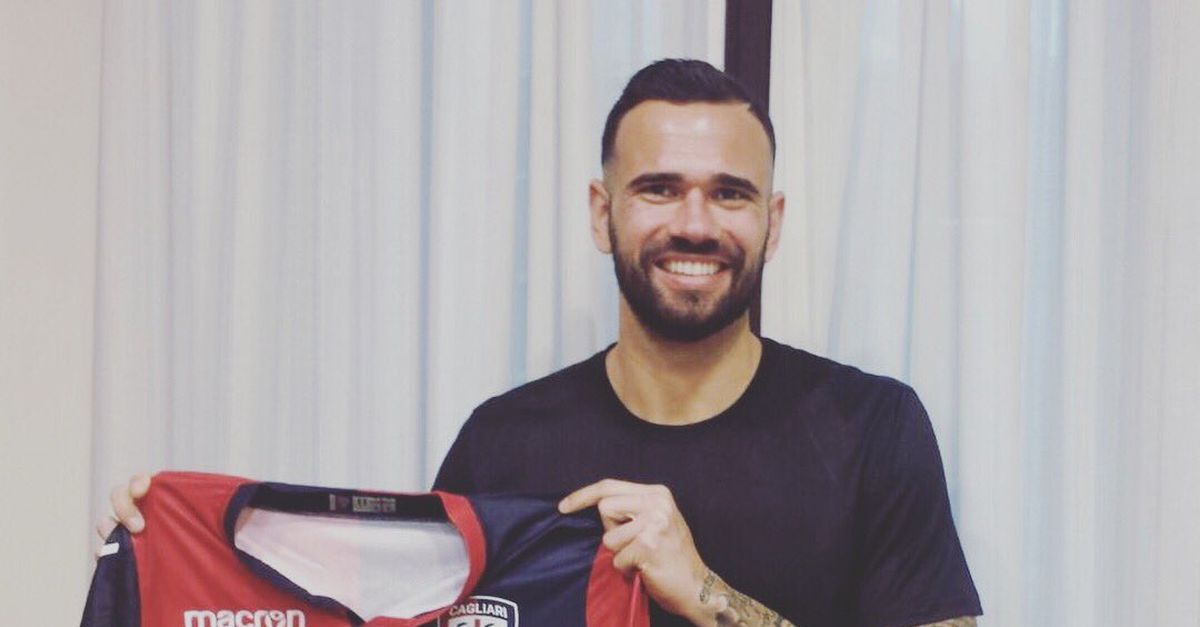 Qui Cagliari. Farias in vantaggio su Sau, Castan in panchina - Pianeta ...