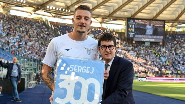 Lazio-Verona, premiato Milinkovic per le 300 presenze in biancoceleste - Cittaceleste.it
