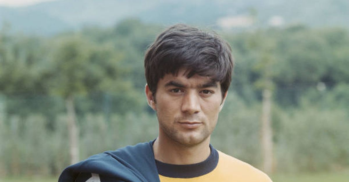 La vecchia bandiera del Napoli Antonio Juliano compie 80 anni: la ...