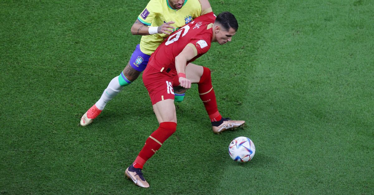 Qatar 2022, Brasile-Serbia 2-0: Lukic aggressivo su Neymar, Vanja salva ...