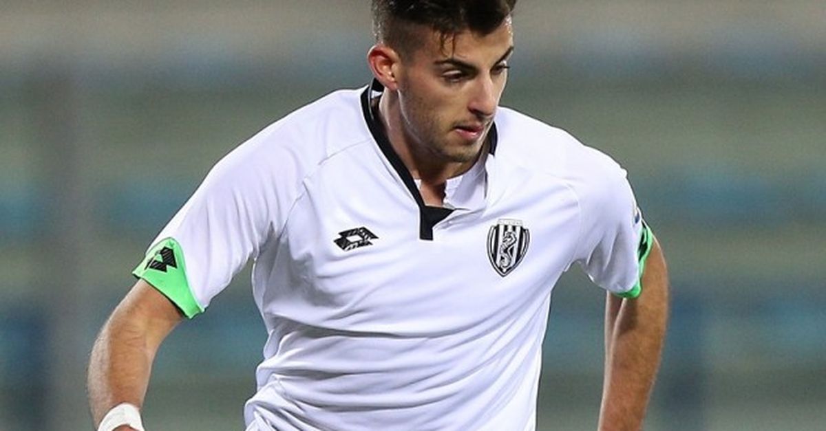 Calciomercato Palermo: operazione Setola, battuta la concorrenza della ...